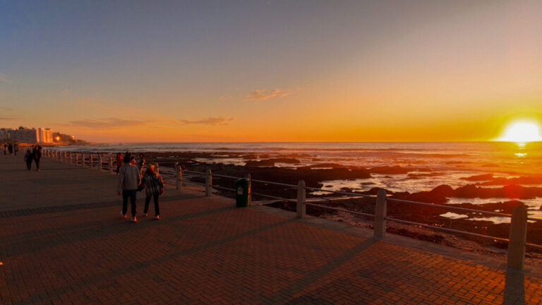 Sea Point, Cape Town: things to do, where to stay - Map & Family