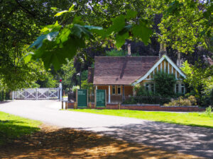 How to Visit the Long Walk Windsor Great Park: 2025 - Map & Family